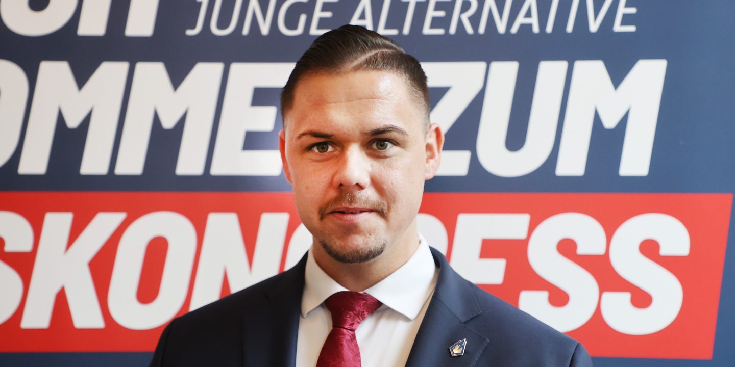 AfD-Jugendorganisation JA als Verdachtsfall eingestuft | Jüdische ...
