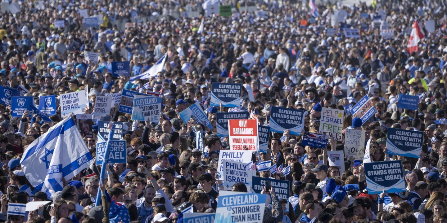 Zehntausende bei Pro-Israel-Demonstration | Jüdische Allgemeine Zehntausende bei Pro-Israel-Demonstration | Jüdische Allgemeine