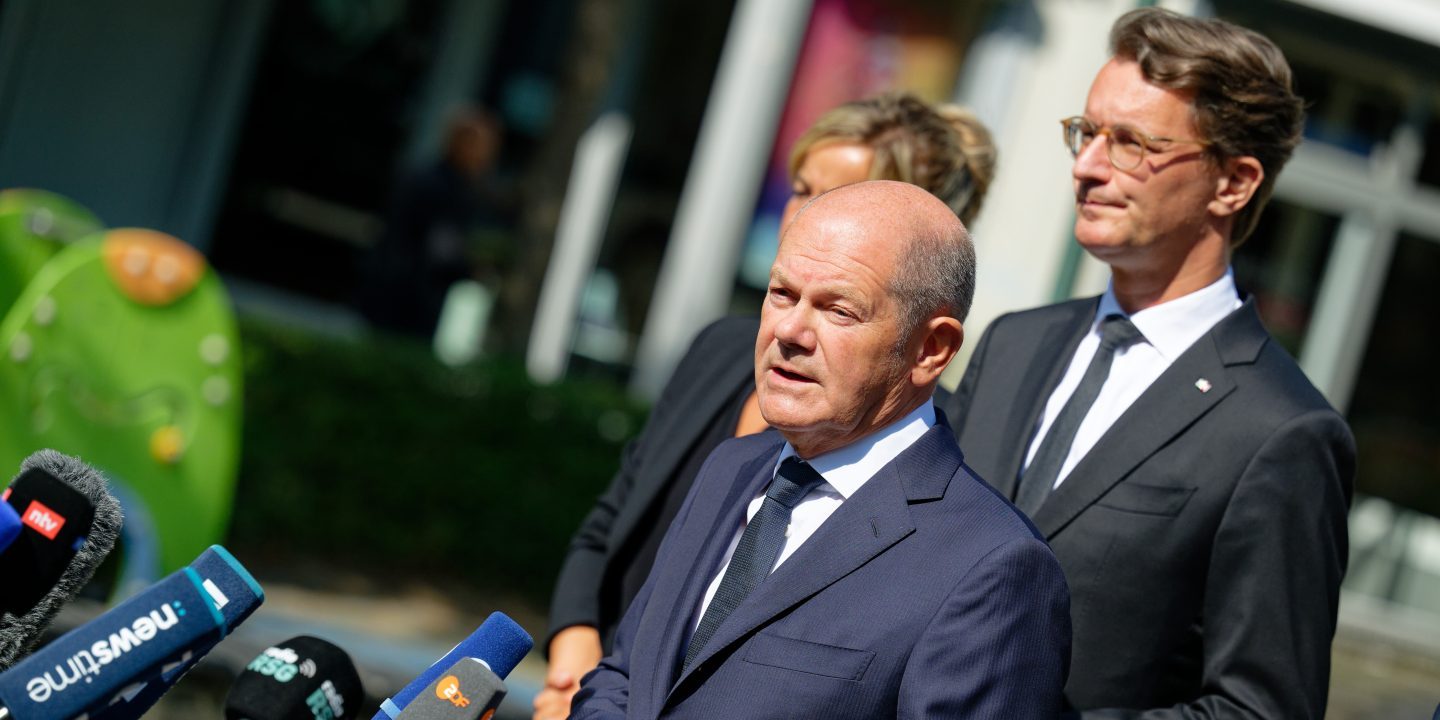 Scholz: Wir müssen das Waffenrecht verschärfen und konsequent ...