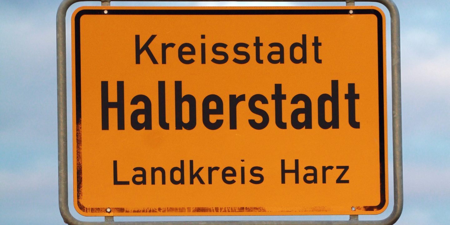 Sachsen-Anhalt: Verfassungsschutz sieht Demokratie bedroht | Jüdische ...