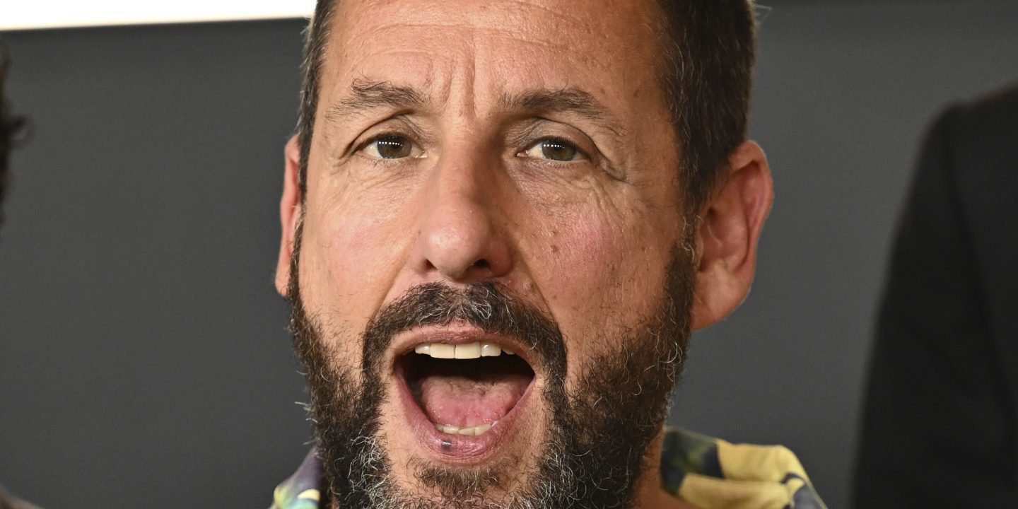 Adam Sandlers zweiter „Happy“-Film: 90er-Humor glückt auch 2025 ...