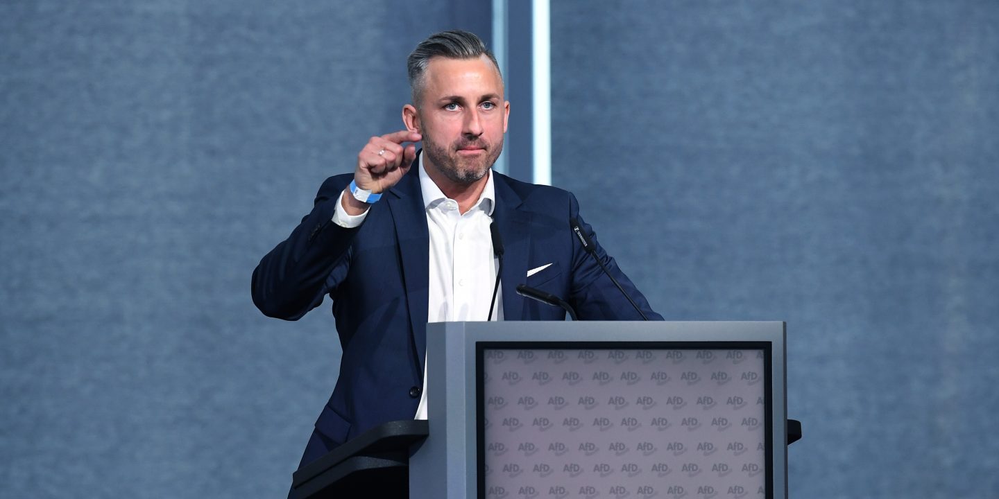 Szenario: Gegängelte Bildung, mehr rechte Gewalt mit AfD-Regierung ...